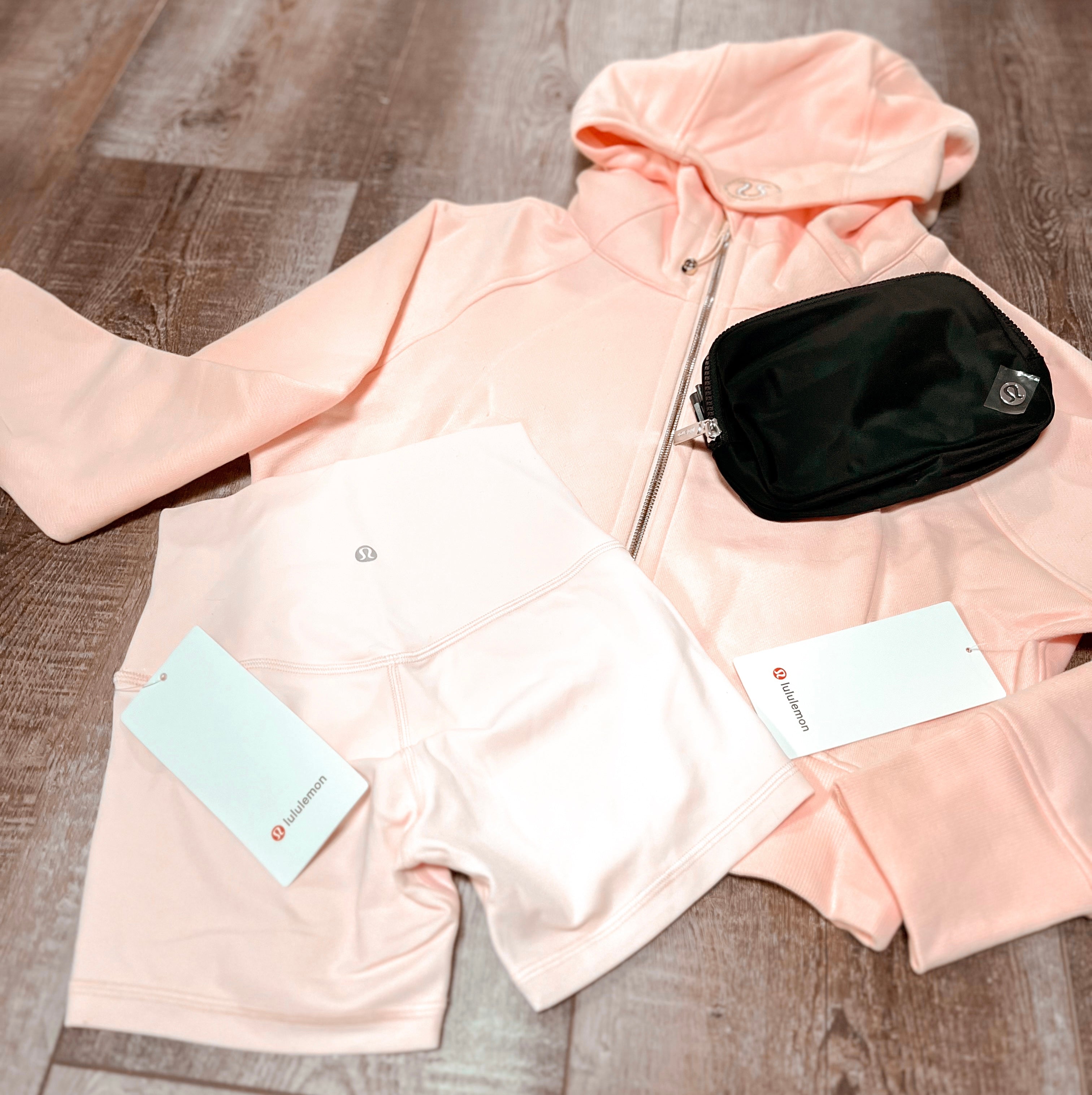 Shop for Lululemon – Shop with Payton